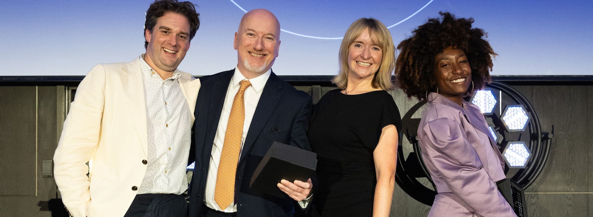 ICAEW wins Best Member Engagement at 2024 Memcom Excellence Awards | Memcom